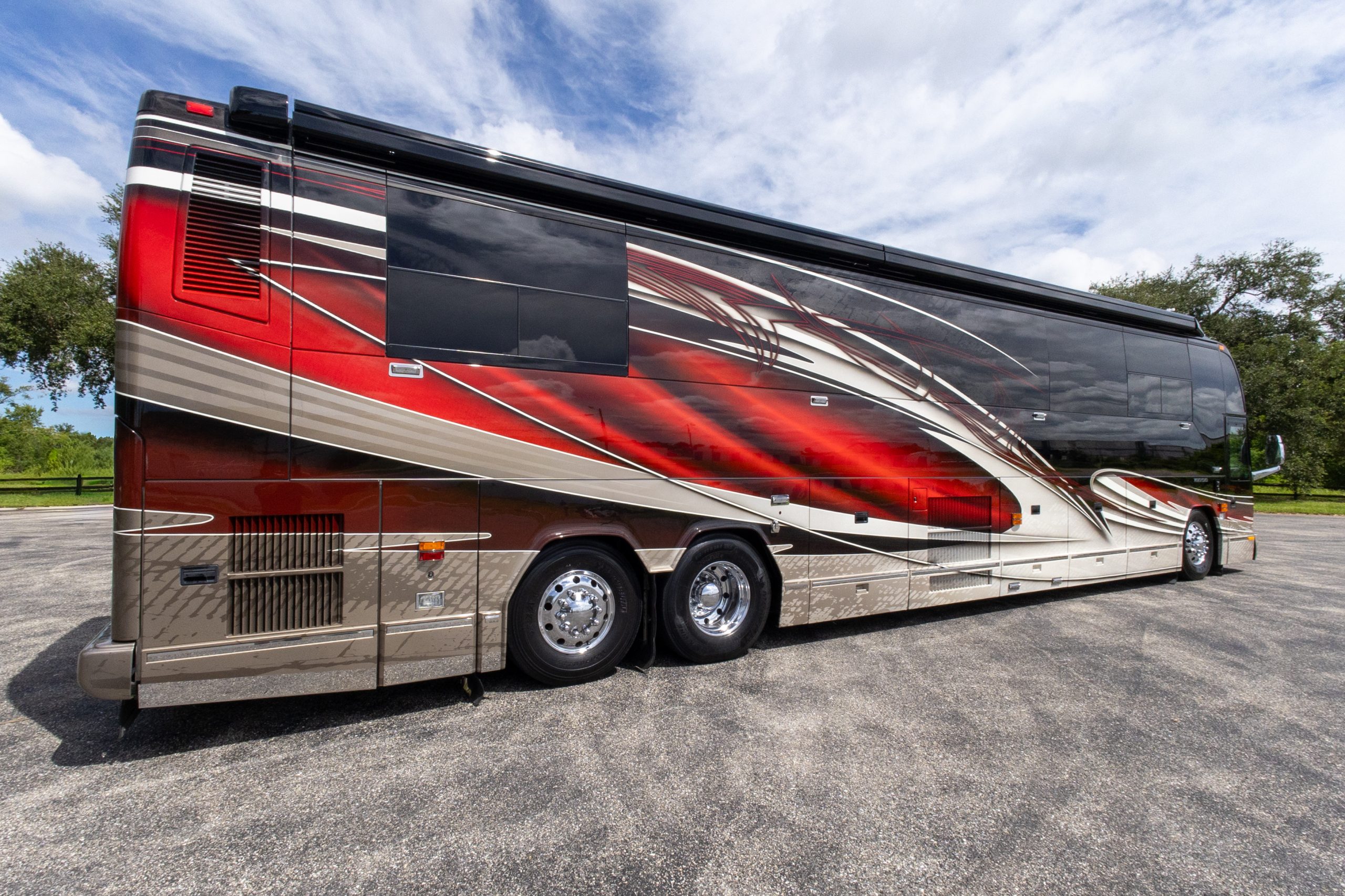 Prevost Listings | Luxury Prevost Motorcoaches for Sale